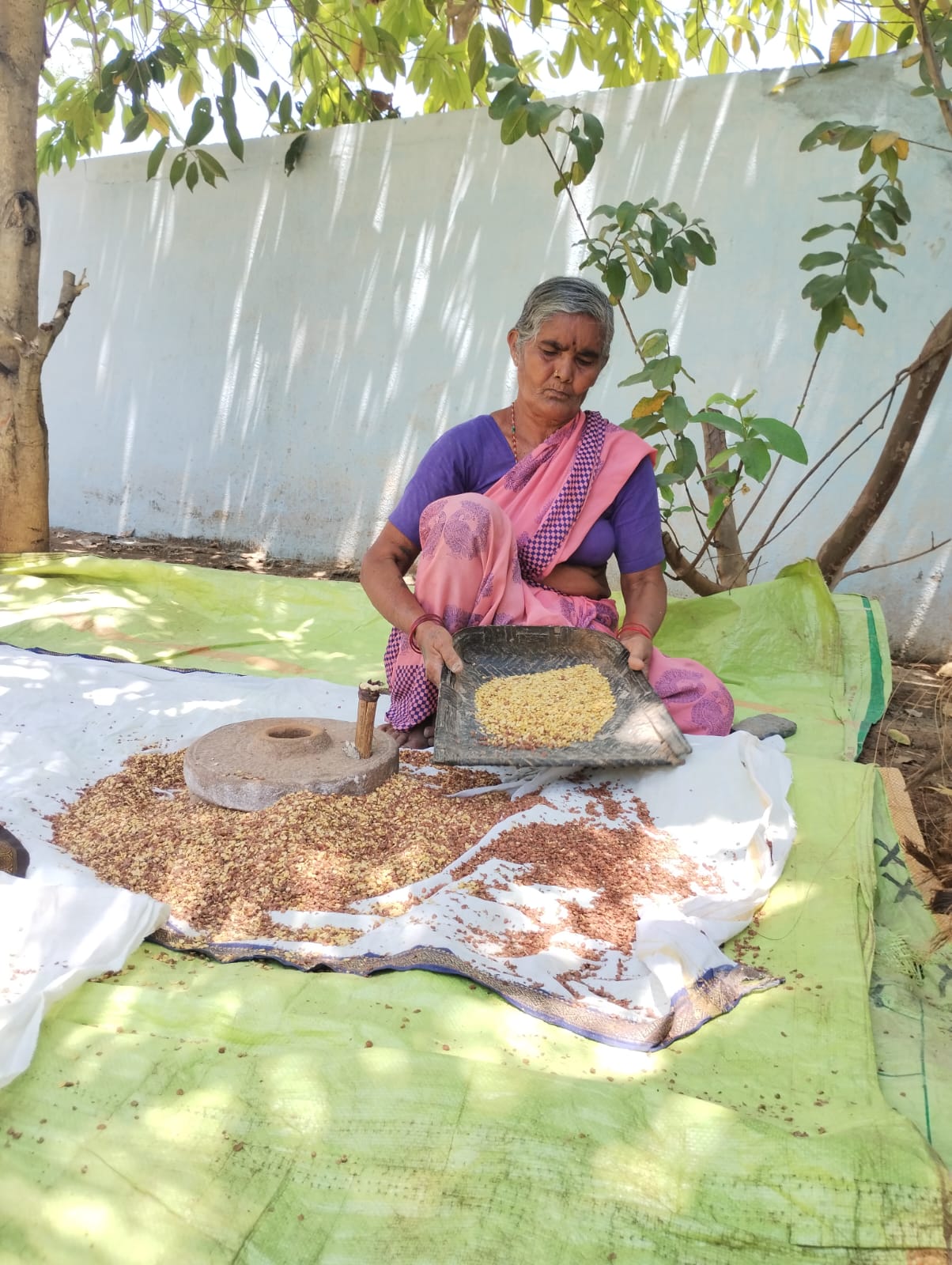 Unpolished and Stone grounded Tur Dal (Kandi Pappu) – Lekker foods